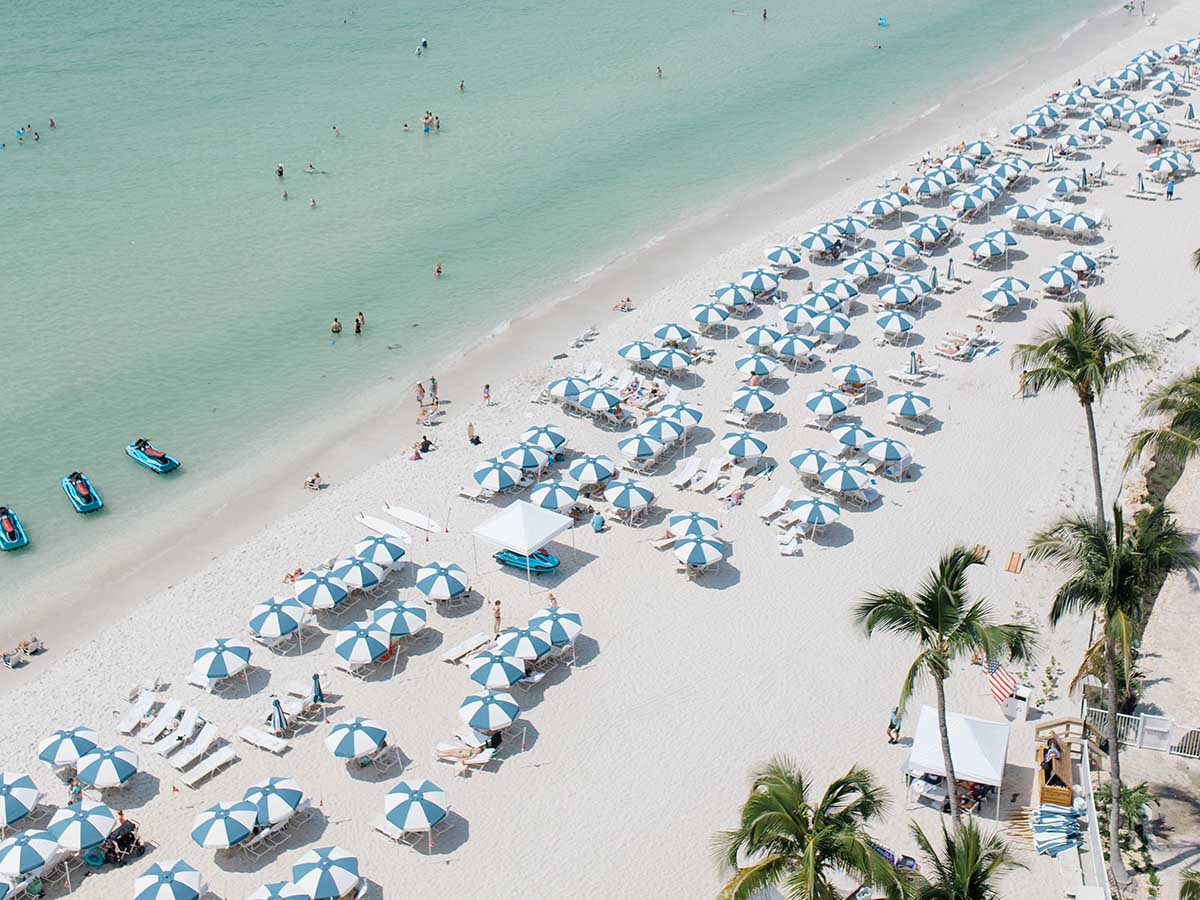 Naples Hotel Photos | LaPlaya Beach & Golf Resort